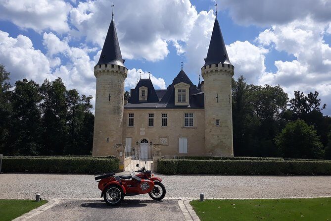 The Médoc in a sidecar, magic! - Who Will Love This Tour?