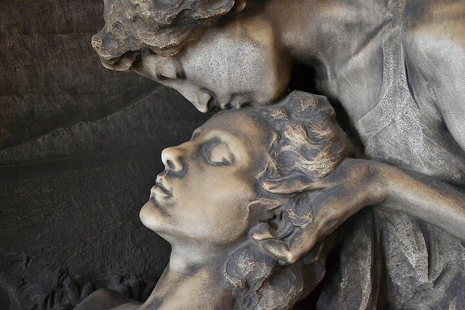 The Monumental Cemetery of Milan guided experience - The Atmosphere and Practical Tips