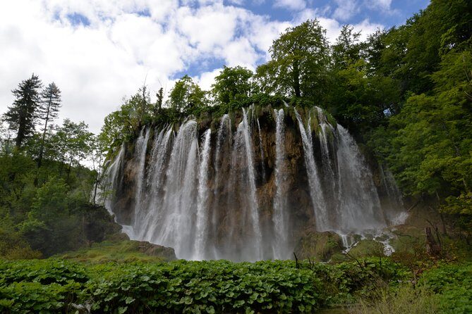 The natural park of Plitvice Lakes transportation, and return to Zadar - The Sum Up