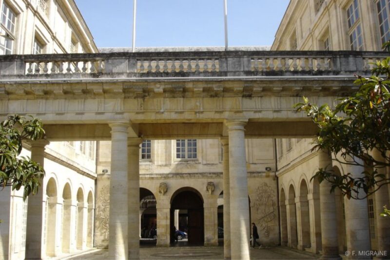 The Opulence of La Rochelle Merchants in the 18th Century - Authentic Reviews and Insights