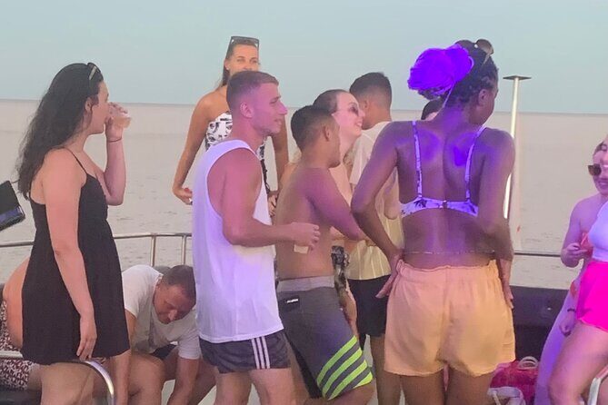 The Original 80/90's & DJ Sunset Cruise - ADULTS 16+ - What to Expect Onboard