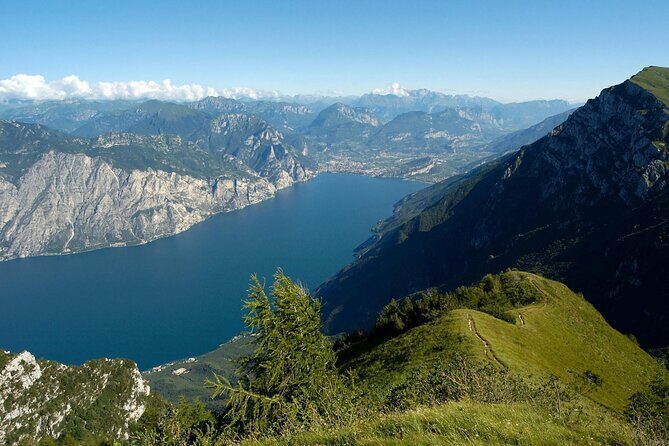 The Original Lake Garda Tour with Boat Trip from Southern Hotels - Key Points