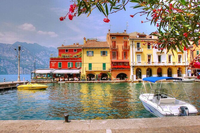 The Original Lake Garda Tour with Boat Trip from Southern Hotels - Exploring the Lake Garda Itinerary