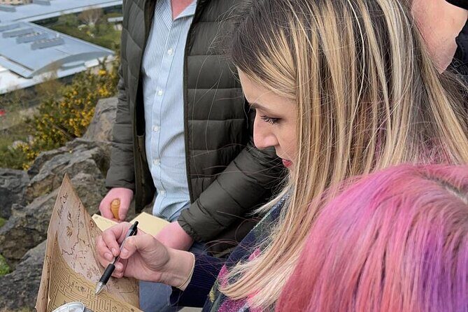 The Pirate's Riddle: An Outdoor Treasure Hunt - Practical Details and Tips