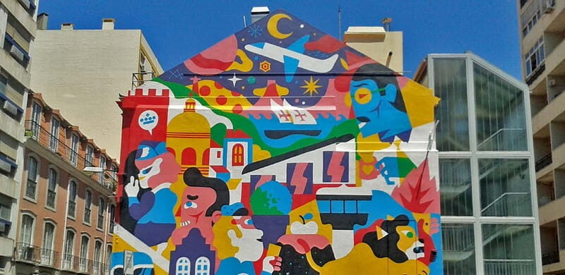The Real Lisbon Street Art Private Guided Tour by Minivan - Authentic Insights from Reviewers
