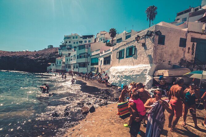 The Red Canyon Tour - Small Group Trip with Local Food Tasting - An Introduction to the Red Canyon Tour