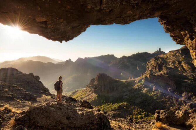The Roque Nublo Base Camp Experience: Hiking, Picnic and Climbing - The Itinerary in Detail