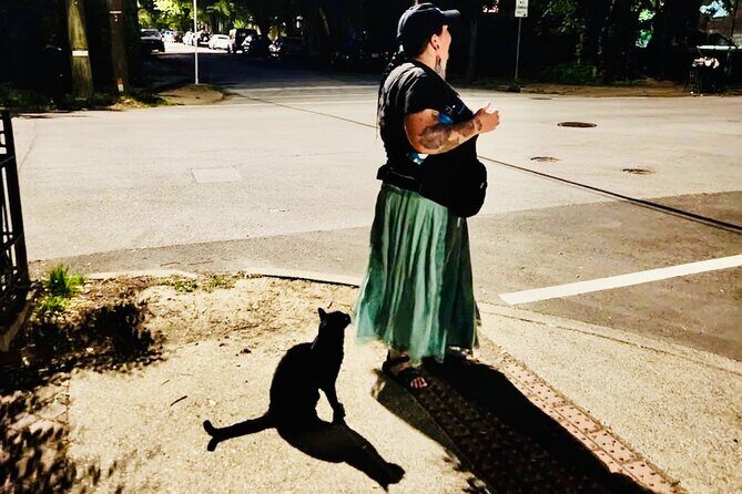 The Supernatural Paranormal Buff Walking Tour - Starting Point: Dreamlight Antiques in Louisville