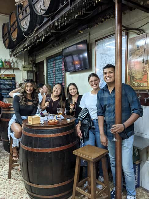 The Tapas Secret: Eat Where Locals Eat - Key Points