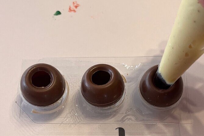 The Ultimate Malta Chocolate Factory Experience - The Group Size and Atmosphere