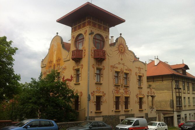 The Ultimate Prague History Tour - An In-Depth Look at the Itinerary