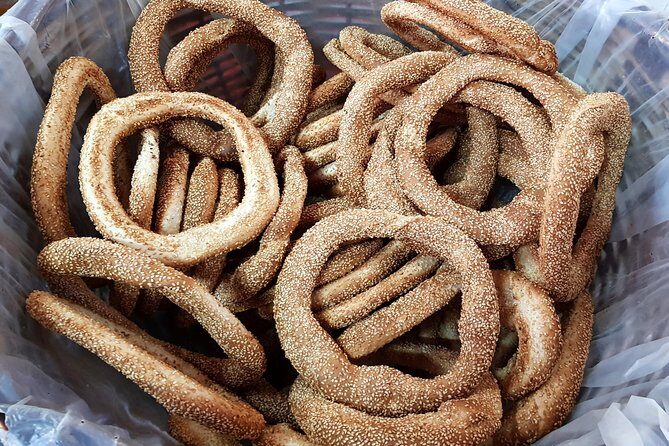 The Vegetarian food tasting tour - Why Choose the Vegetarian Food Tasting Tour?