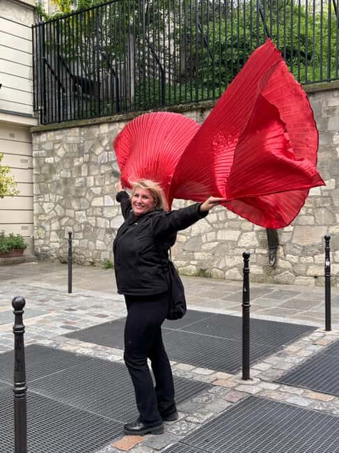 The voice of Montmartre is a must-see in Paris - Exploring the Tour Itinerary: What to Expect