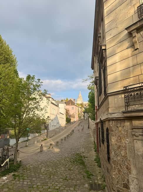 The voice of Montmartre is a must-see in Paris - The Sum Up