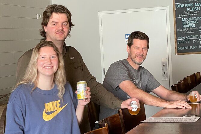 THE Wilmington History, Haunts & Breweries E-Bike Tour (4 hr) - Learning and Socializing on the Ride