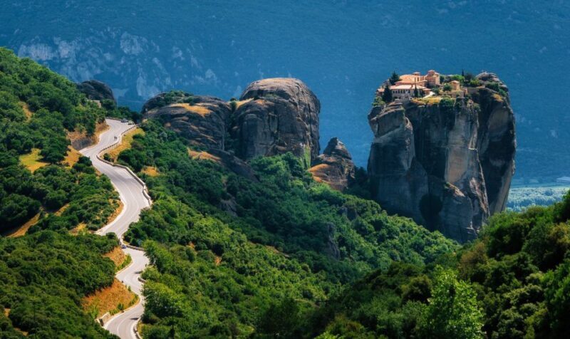 Thessaloniki: 2-Day Meteora Trip with Guided Tours and Hotel - The Itinerary in Detail: What to Expect  