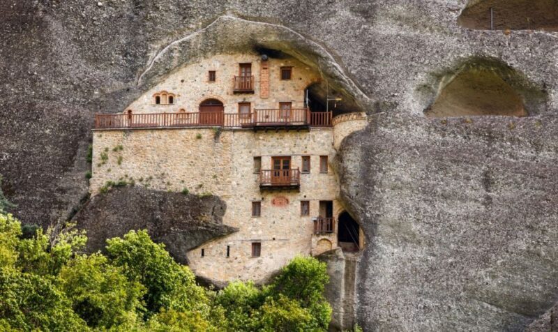 Thessaloniki: 2-Day Meteora Trip with Guided Tours and Hotel - Who Should Consider This Tour?  