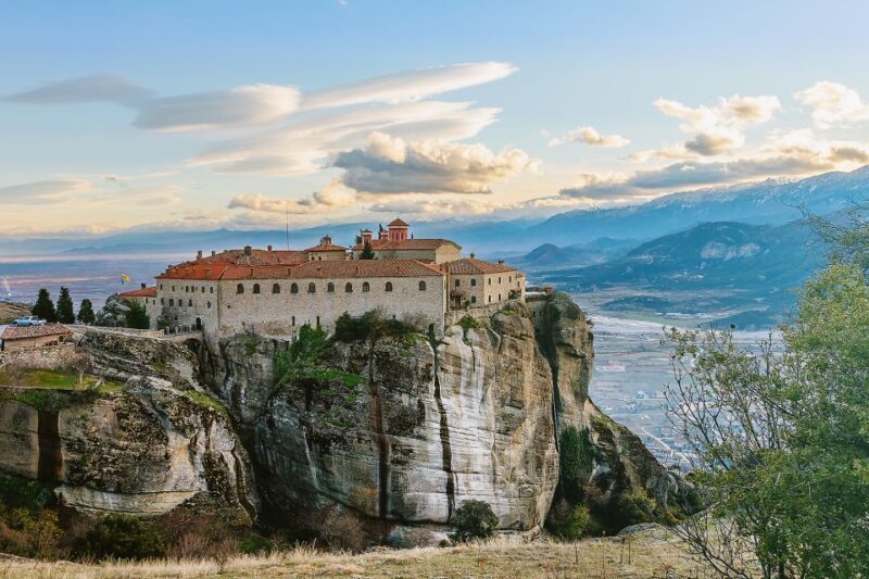 Thessaloniki: Full-Day Bus Trip to Meteora - What Reviewers Say