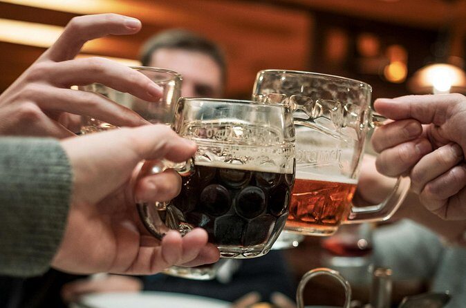 Thirsty for Edinburgh: Scotlands Best Historical Pub Tour - Who Will Enjoy This Tour?