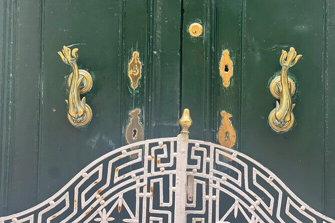 Three cities walking tour incl. entrance to Inquisitor's palace - Who Is This Tour Best For?  