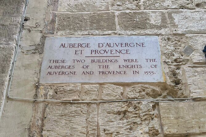 Three cities walking tour incl. entrance to Inquisitor's palace - FAQ  