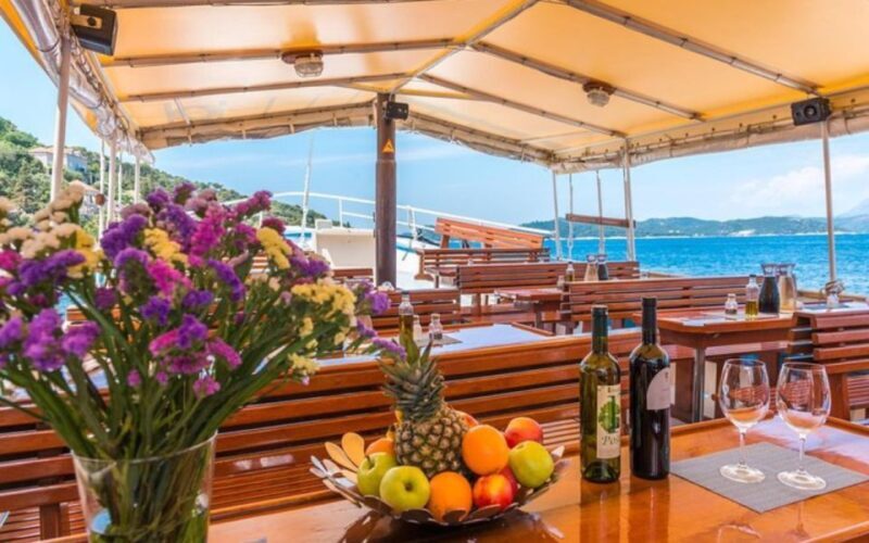 Three Island Boat Tour With Lunch - Authentic Experience and Highlights