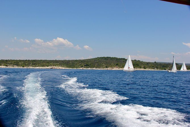 Three Islands Private Speedboat Tour With Blue Lagoon Stop - The Experience: Why Travelers Love It