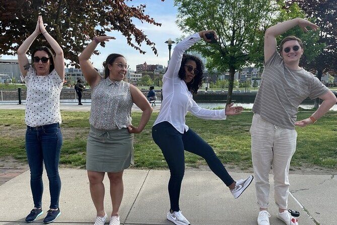 Thrilling Downtown Scavenger Hunt Game in Milwaukee - Value for Money