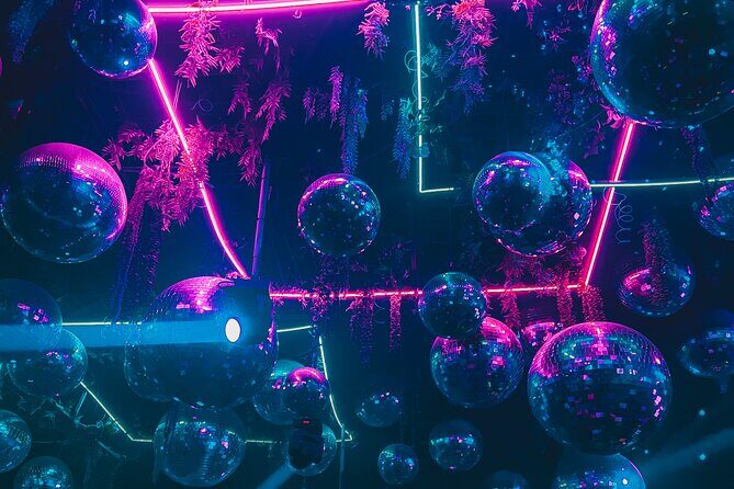 Thursday Night Bar Crawl in Guadalajara Mexico - Analyzing the Value