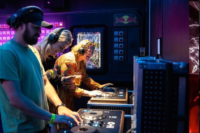 Ticket: Our House - Immersive Experience - Who Is This Tour Best For?