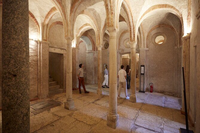 Ticket Pinacoteca Ambrosiana + Cripta San Sepolcro, Milan - Who Should Consider This Tour?
