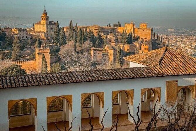 Tickets : Alhambra and Nasrid Palaces Granada Last-Minute - The Experience of Visiting the Alhambra with Last-Minute Tickets