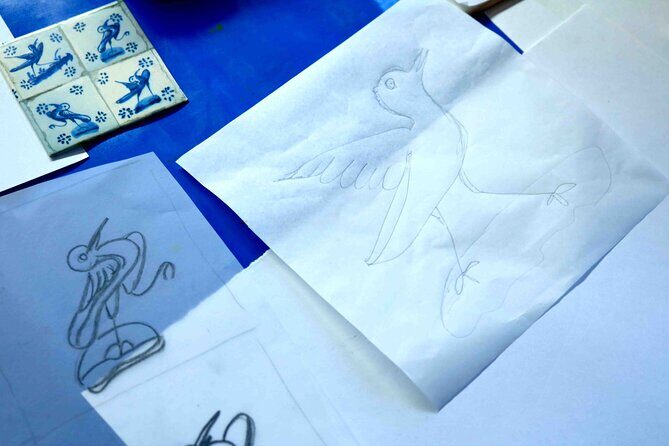 Tile painting workshop in the Algarve - The Experience: What to Expect