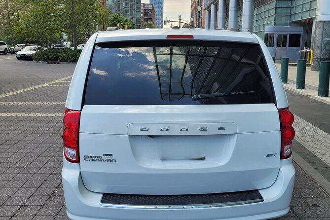 Times Square NYC to Newark International Airport Transfer Service - Extra Details From User Feedback