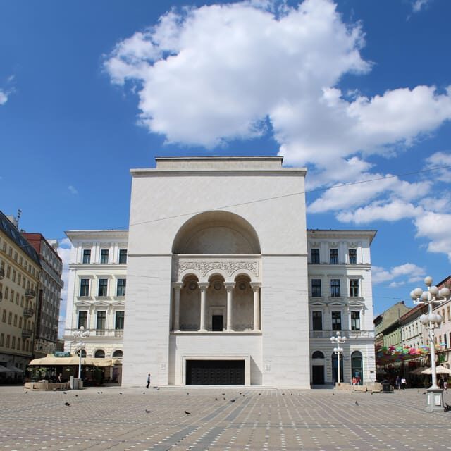 Timisoara: Private Walking Tour with a Local Guide - FAQs