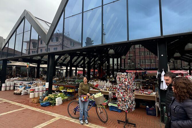 Tirana Bike Tour  Explore the City on Two Wheels - Key Points  