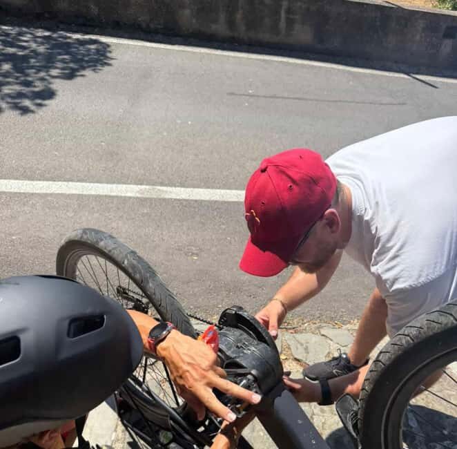 Tirana Highlights by Bike: Explore the Citys Top Sights - A Closer Look at the Tour Experience