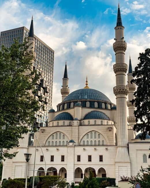 Tirana Walking Tour & Dajti Mountain with Cable Car Included - Key Points