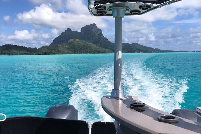 Toa Boat Bora Bora Private Lagoon tour with Lunch on Entertainer Bar Boat - Who Will Love This Experience?