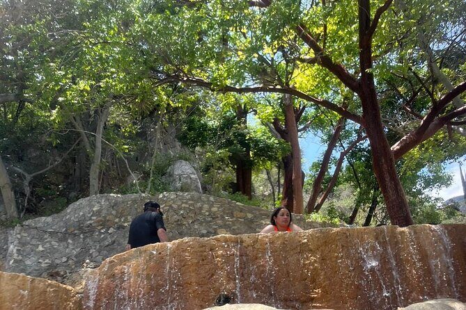 TOLANTONGO GROTTO, 1 to 11 PASSENGERS. - Analyzing the Value