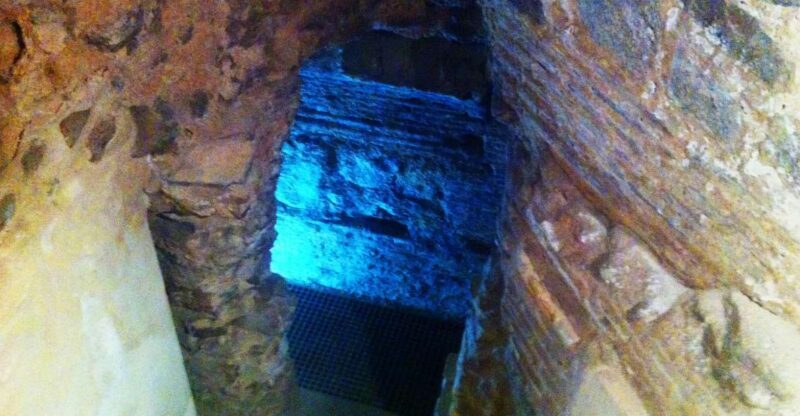 Toledo: Ancient Underground City Tour in Spanish - Key Points