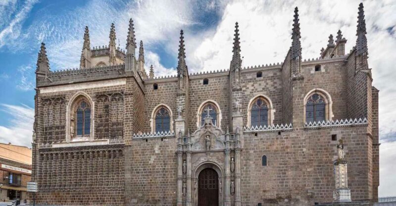 Toledo: Guided Monument Walking Tour with Wristband Pass - Toledo: Guided Monument Walking Tour with Wristband Pass