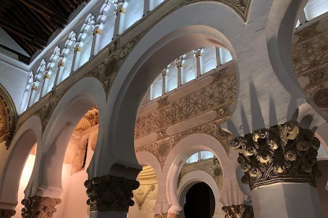 Toledo Jewish Heritage Private Tour with expert local guide - Visiting the Synagogues: El Tránsito and Santa María la Blanca