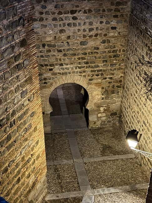 Toledo Mágico, the original night tour: mystery, curiosities, and secrets. - Practical tips for potential participants