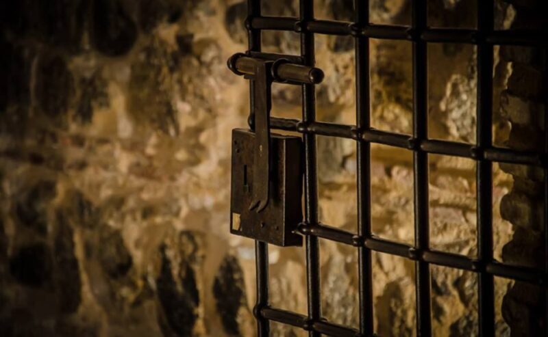 Toledo: Mysteries and Secrets Tour in Spanish - Key Points