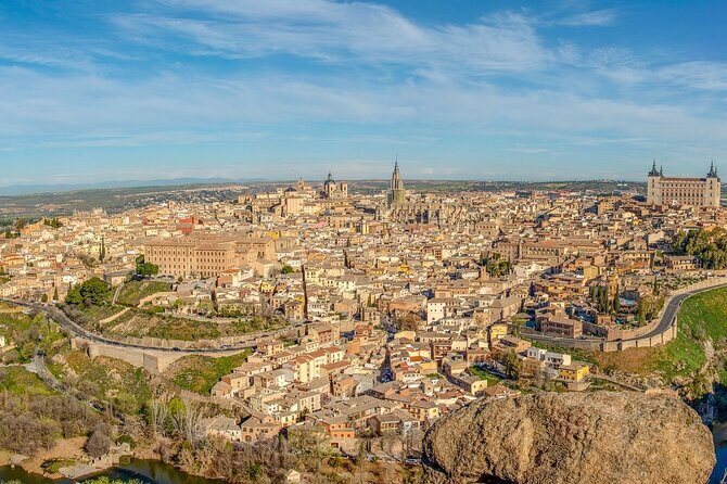 Toledo Panoramic! from Madrid with Transportation and Panoramic Tour - The Guide: Knowledgeable and Engaging