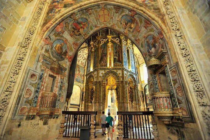 Tomar: Private walking tour to Convent of Christ w/ tickets - An In-Depth Look at the Tour Experience