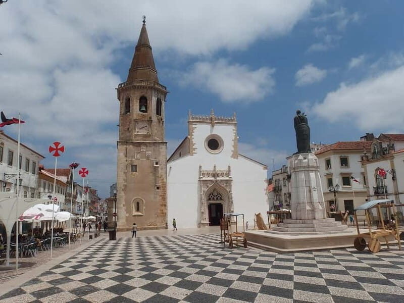 Tomar Walking Tour : Templar, Castle, Food, Ceramics, Fun! - Engaging Guides Who Make History Fun