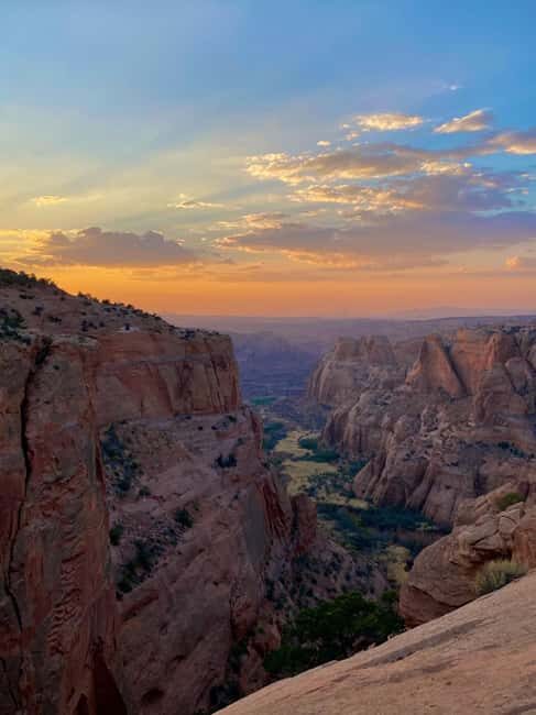 Tonalea: Guided Eggshell Arch Hike w/ Day or Sunset Options - The Itinerary and What to Expect