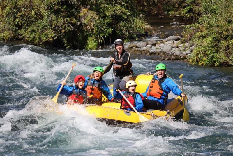 Tongariro River: Grade 2 Tongariro Explorer - Paddling Through Scenic, Gentle Waters
